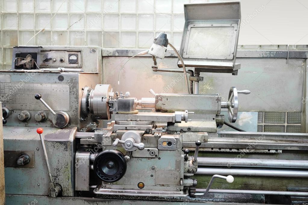 Industrial lathe machine Stock Photo by ©uatp12 62829621