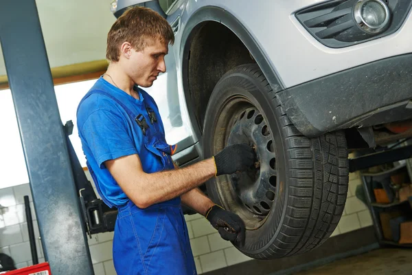 Mechanic wheel Stock Photos, Royalty Free Mechanic wheel Images ...