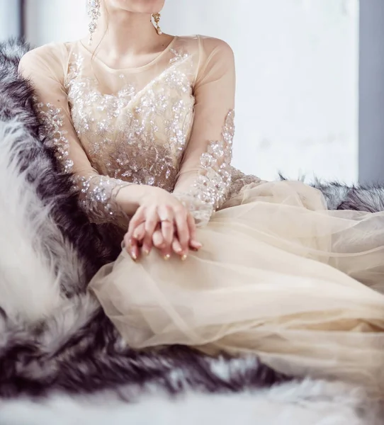 A mulher elegante Stock Photos, Royalty Free A mulher elegante Images ...