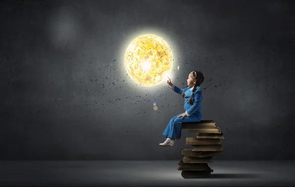 El mundo que nos rodea fotos de stock, imágenes de El mundo que nos ...