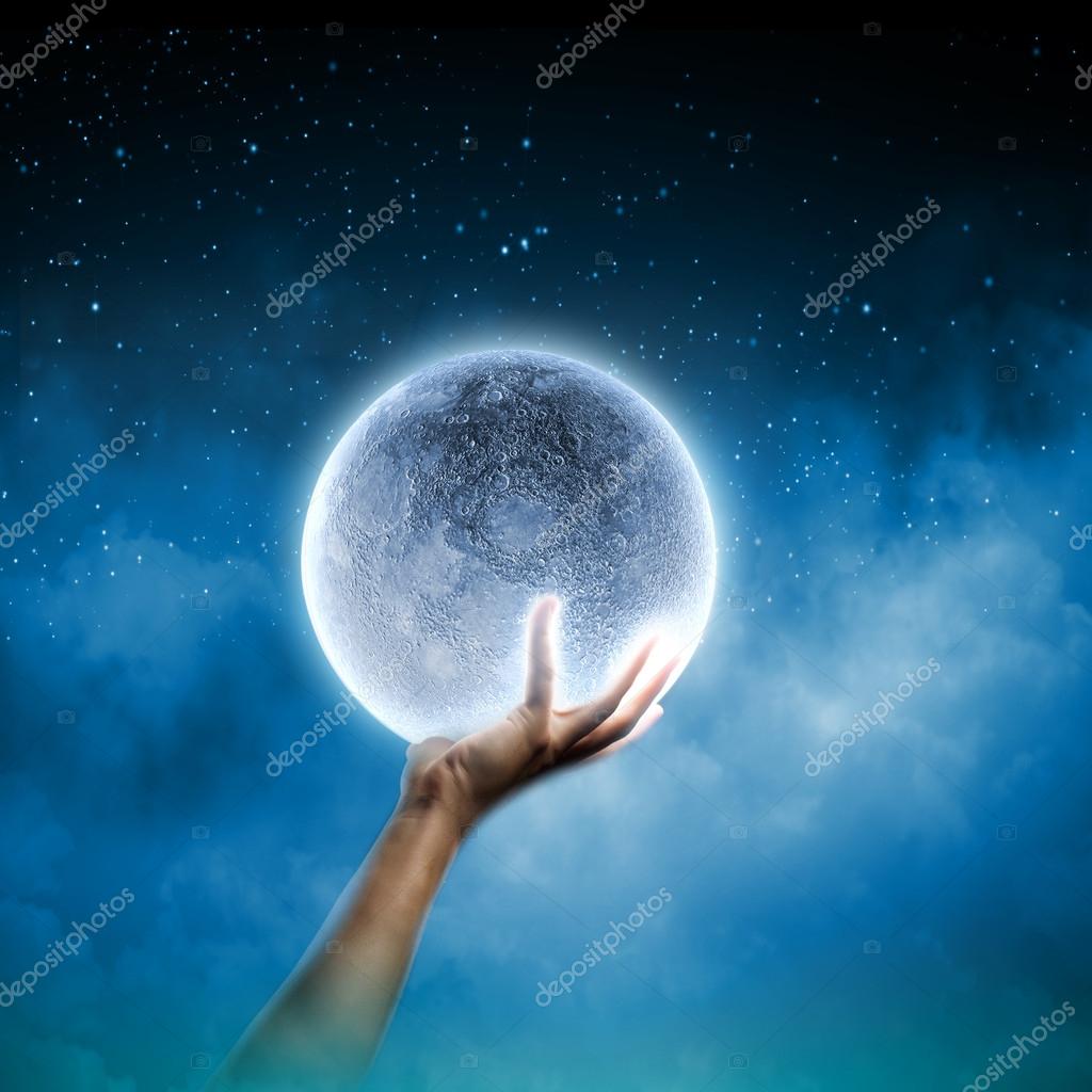 Hands Holding Up The Moon 1,556 Hand Holding Moon Stock Photos Free
