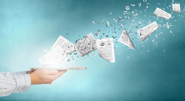 Documentos volando Stock Photos, Royalty Free Documentos volando Images ...