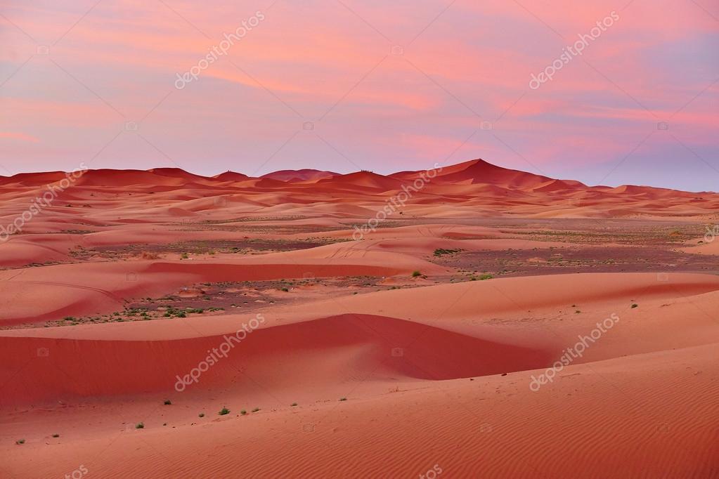 Seif Dunes In Sahara Desert