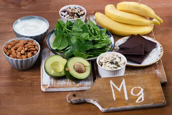 Magnesium rich foods images libres de droit, photos de Magnesium rich ...