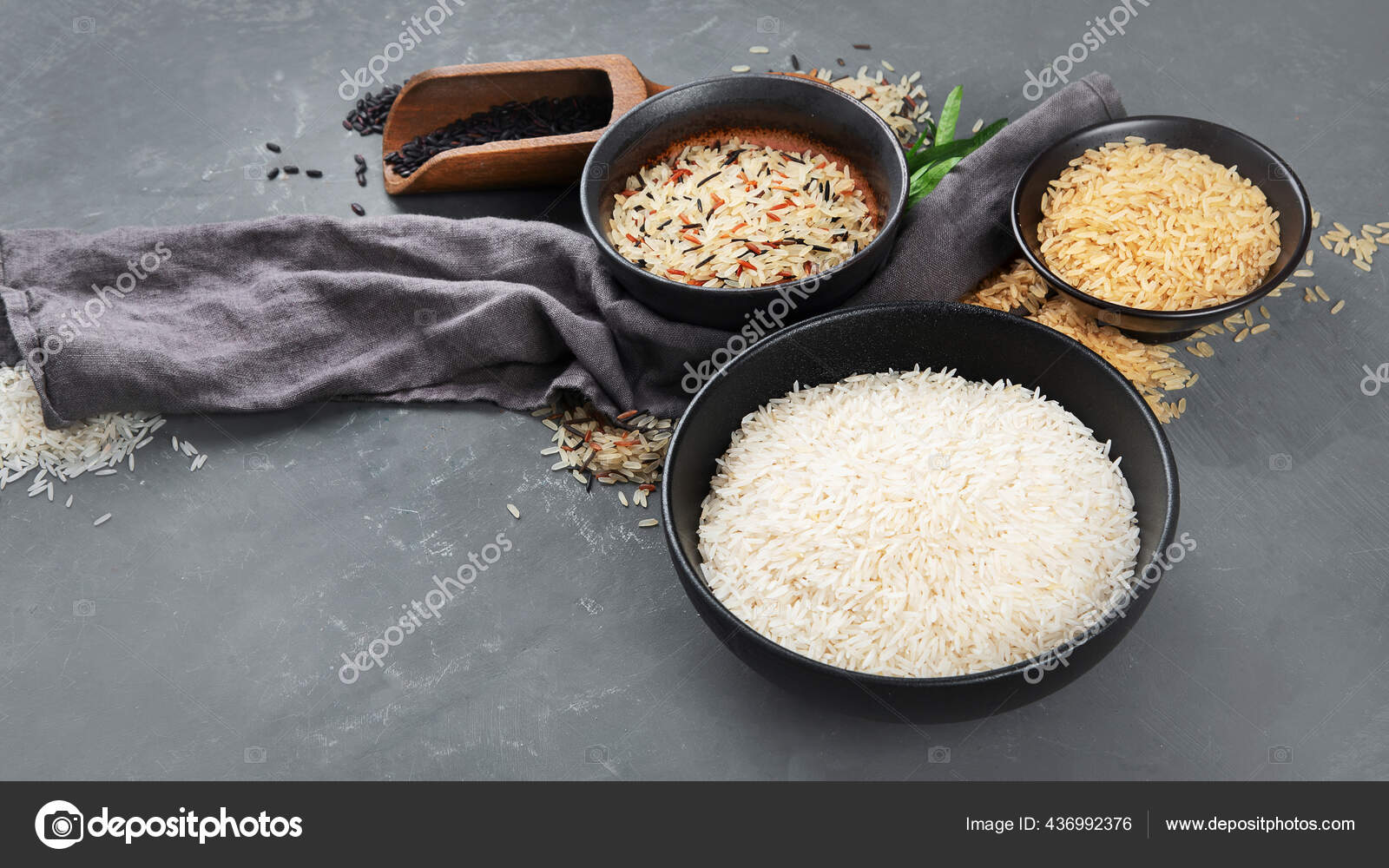 Set Different Types Rice Grey Background Stock Photo by ©bit245 436992376