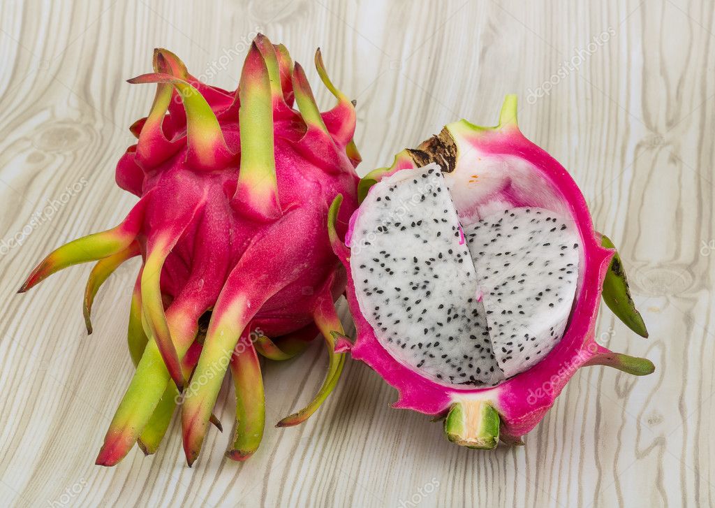 Fragon fruit Stock Photo by ©AndreySt 62293989