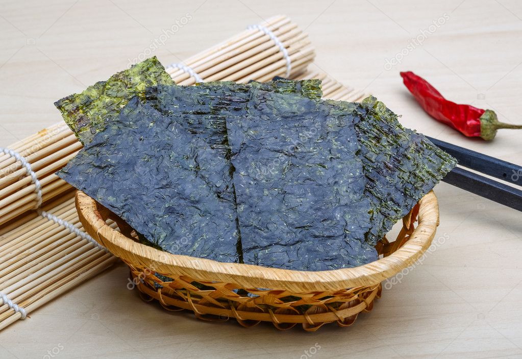 Nori sheets Stock Photo by ©AndreySt 76295929