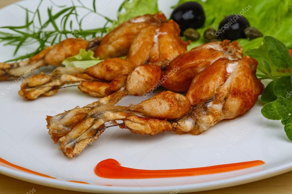 Fried frog legs Stock Photo by ©AndreySt 83125752