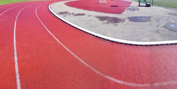 Rode looppiste Stock Photos, Royalty Free Rode looppiste Images ...