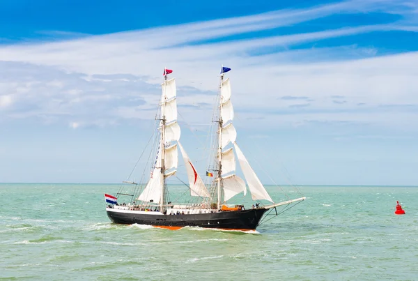 Sloop ship Stock Photos, Royalty Free Sloop ship Images | Depositphotos®