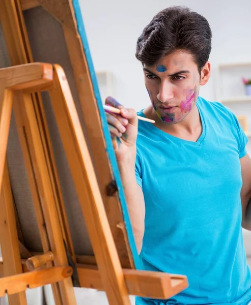 Personas pintando fotos de stock, imágenes de Personas pintando sin ...