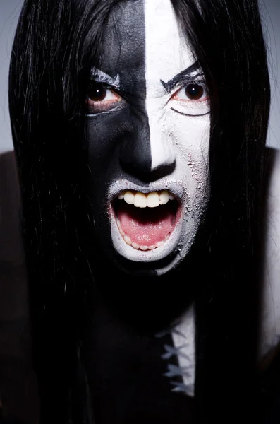 Corpse paint fotos de stock, imágenes de Corpse paint sin royalties ...