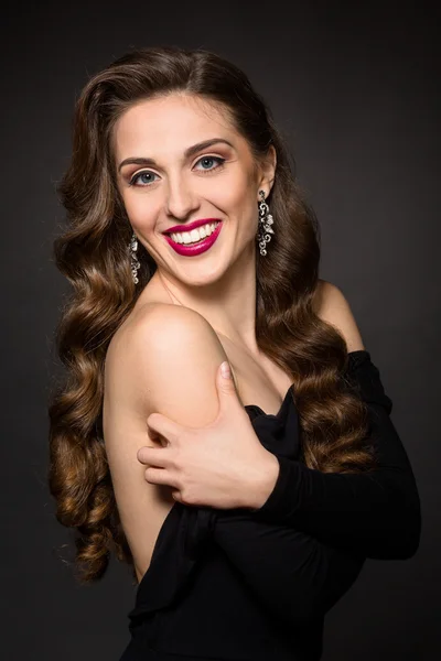 Beautiful model lady posing in studio — Stock Photo © svyatoslavlipik ...