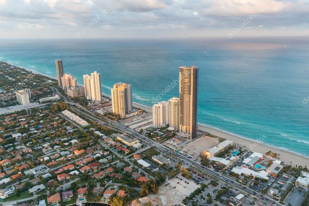 Miami Beach aerial view — Stock Photo © jovannig #101922398