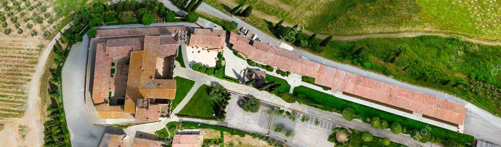 Banfi castle Stock Photos, Royalty Free Banfi castle Images | Depositphotos