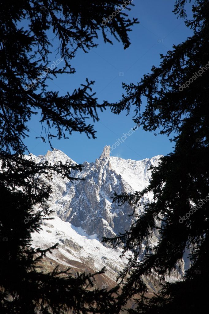 Mountain peak Mont Blanc Massif Stock Photo by ©rcaucino 87996552
