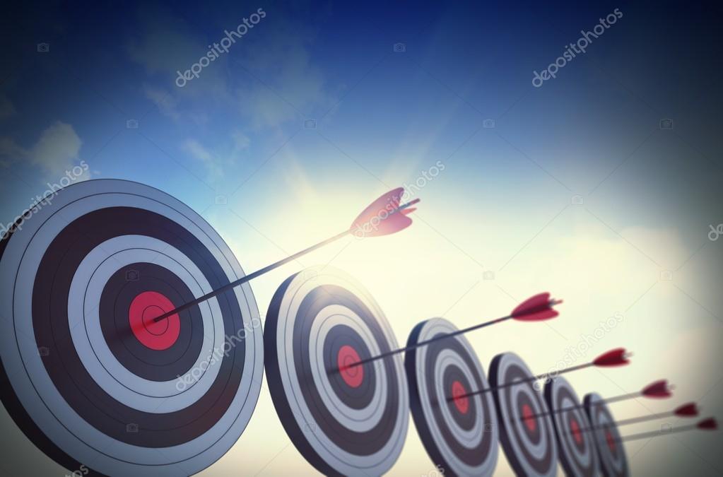 Metas atingidas pelas setas Ilustração de ©alphaspirit #84499016