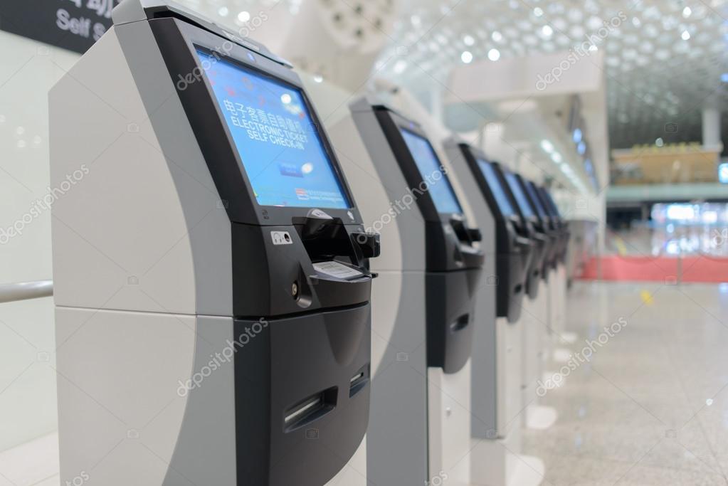 Self check-in kiosks – Stock Editorial Photo © teamtime #59321279