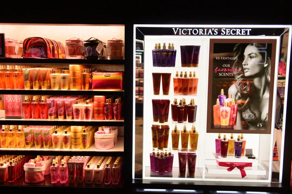 Victoria secret store Stock Photos, Royalty Free Victoria secret store ...