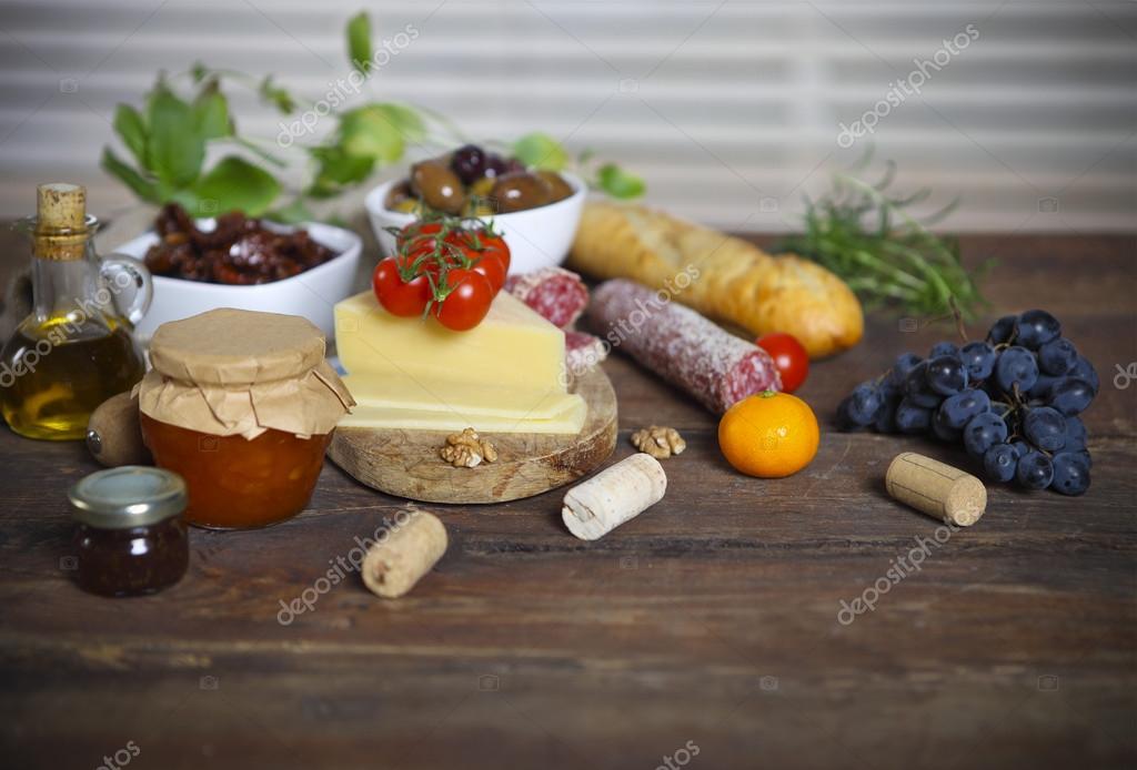 Italian food ingredients on wooden background Stock Photo by ©dasha11 ...