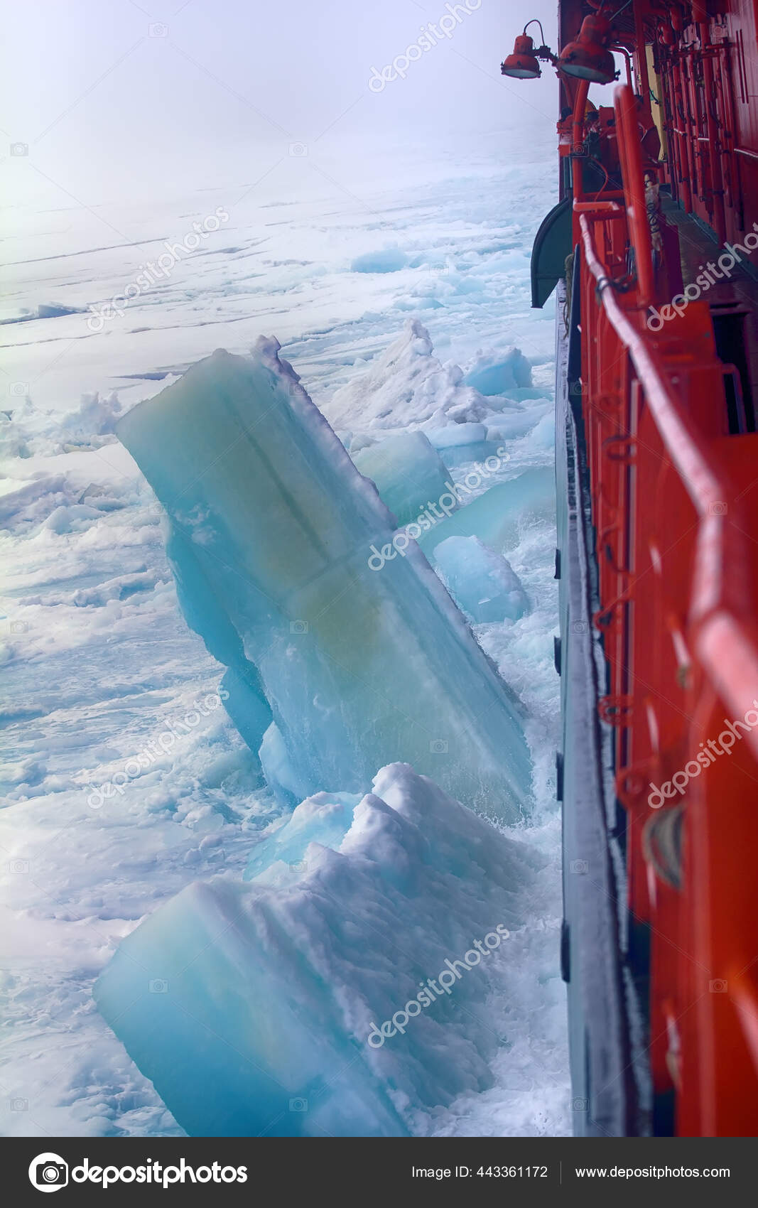 Nuclear Powered Icebreaker Solivet Powerful First Year Ice Way North ...