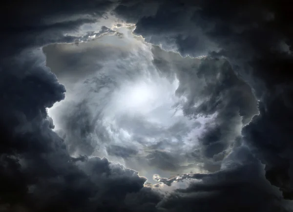 Dramatic clouds Stock Photos, Royalty Free Dramatic clouds Images ...