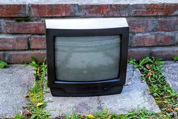 Old Analog Television Set Street Outdoor Stock Photo by ©sabphoto 438195306