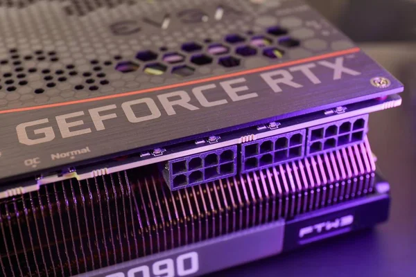 Nvidia rtx fotos de stock, imágenes de Nvidia rtx sin royalties ...