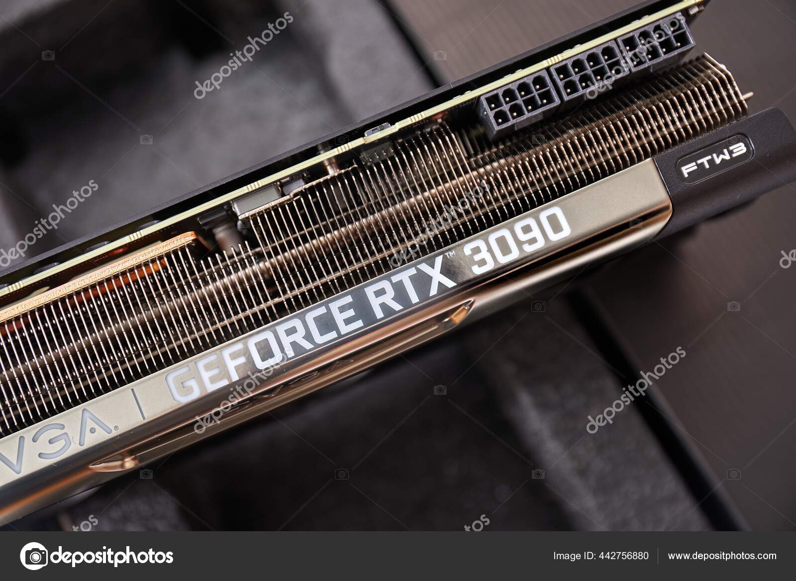 EVGA Geforce RTX 3090 Nvidia GPU display — Stock Editorial Photo ...