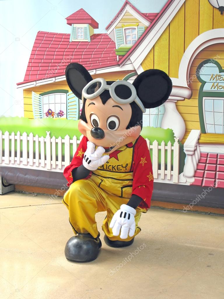 Mickey Mouse – Stock Editorial Photo © quackersnaps #84164664