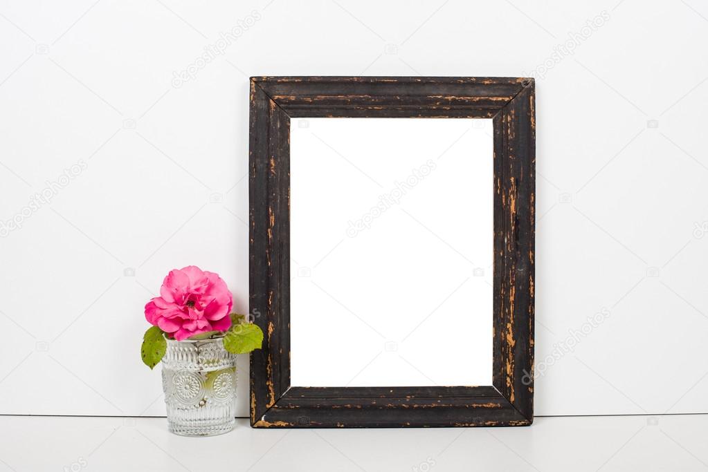 Empty old vintage art frame on white background Stock Photo by ©manera ...