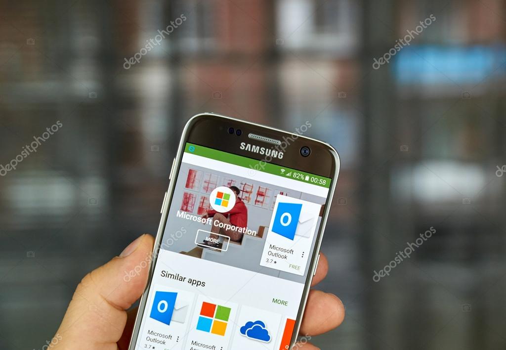 Microsoft applications on Google play — Stock Editorial Photo © dennizn ...