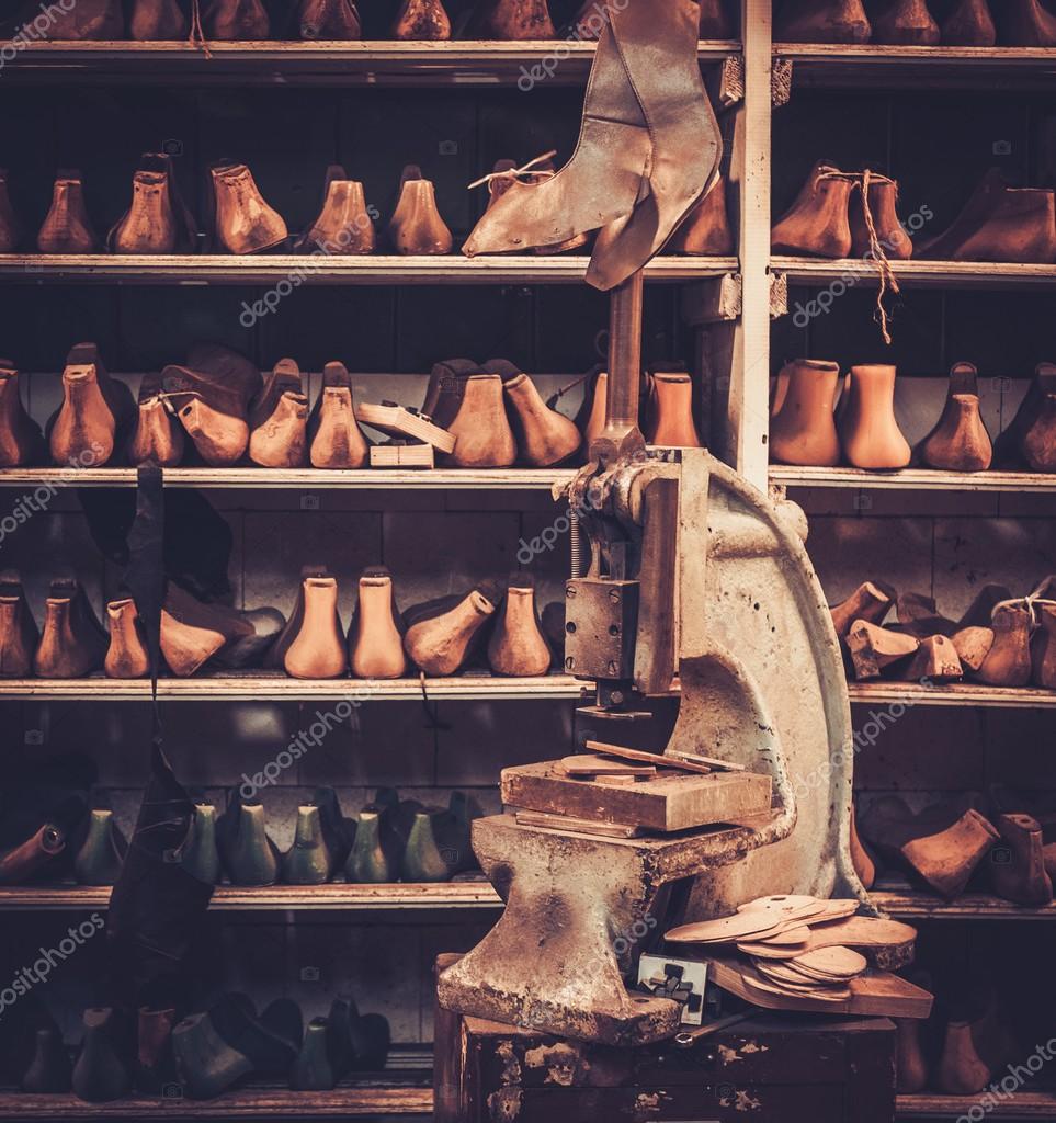 Shoemaker studio craft professional machine. — Stock Photo © nejron ...