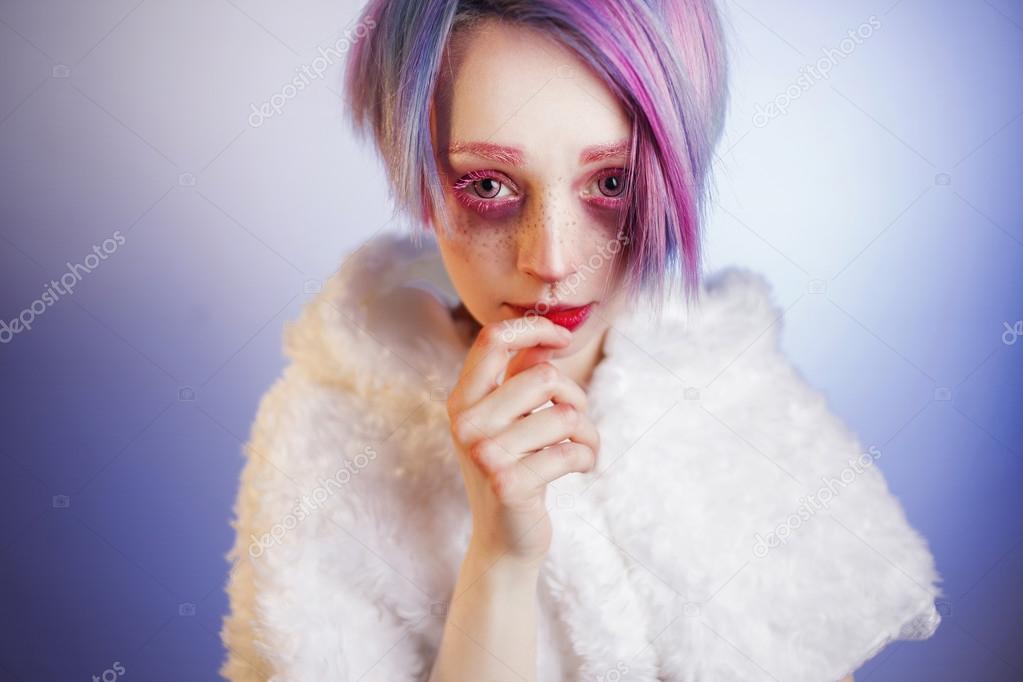 Albino People With Pink Eyes