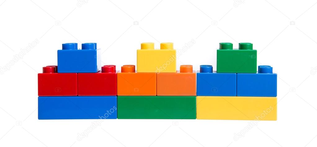 Plastic building blocks – Stock Editorial Photo © tehcheesiong #83366768