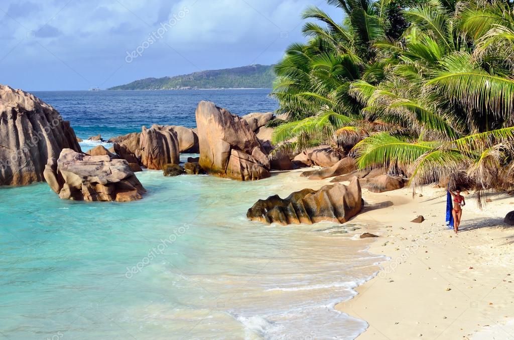 Seychelles islands, La Digue. – Stock Editorial Photo © znm666 #79040030