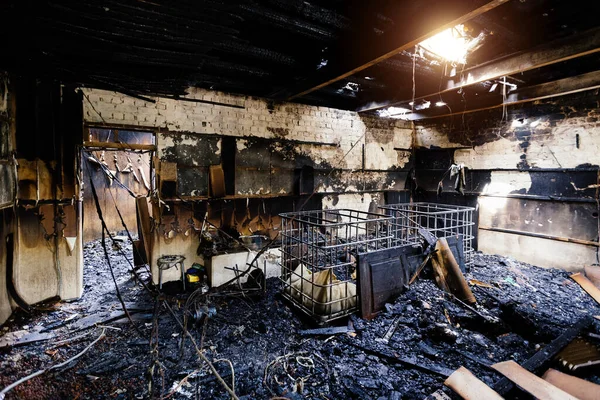 Burned shop images libres de droit, photos de Burned shop | Depositphotos