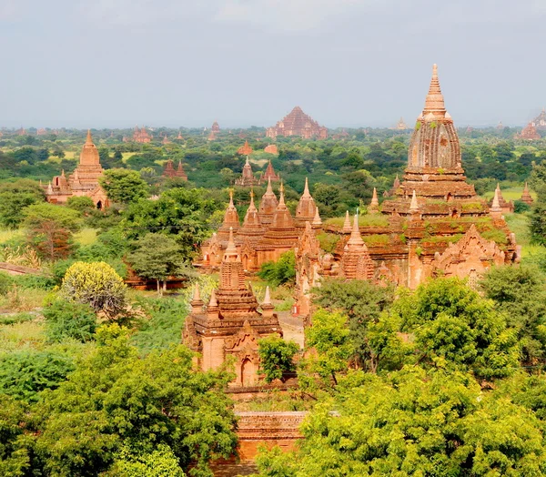 Bagan valley of temples Stock Photos, Royalty Free Bagan valley of ...