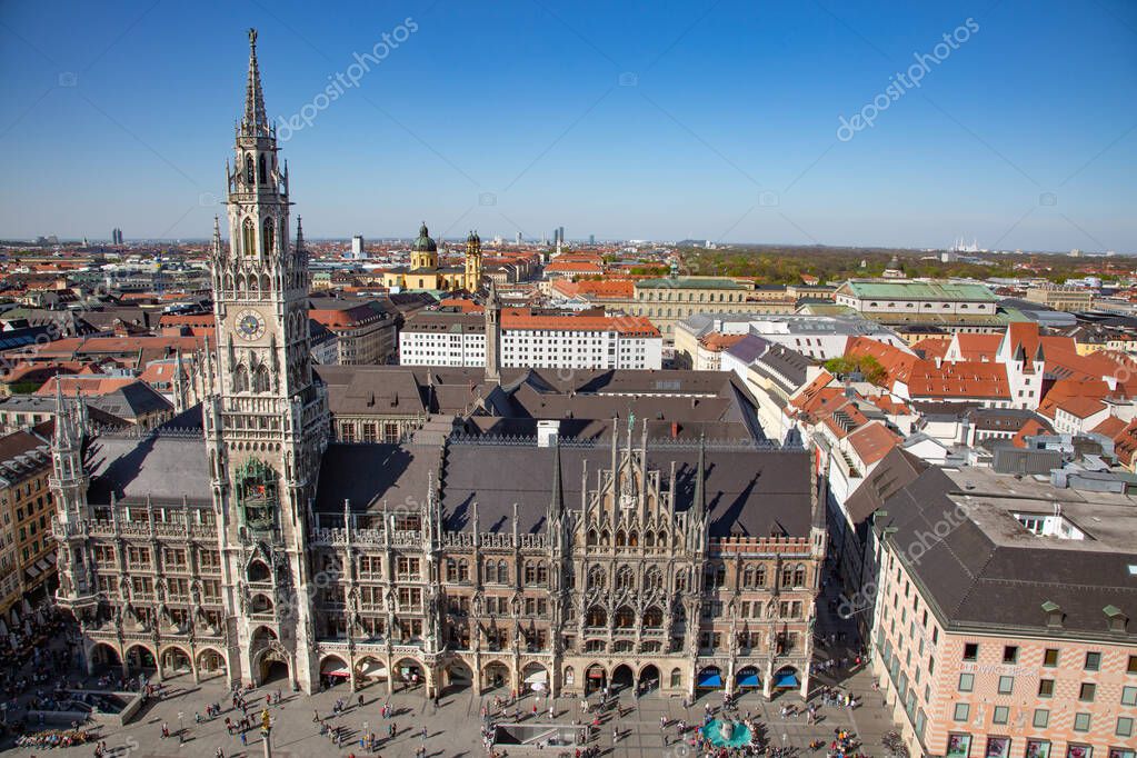 Plaza principal de Múnich, Alemania - Marienplatz (Plaza Mariana). Los ...