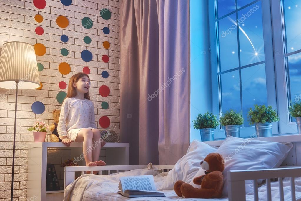 Girl sitting at the window — Stock Photo © choreograph #110505128