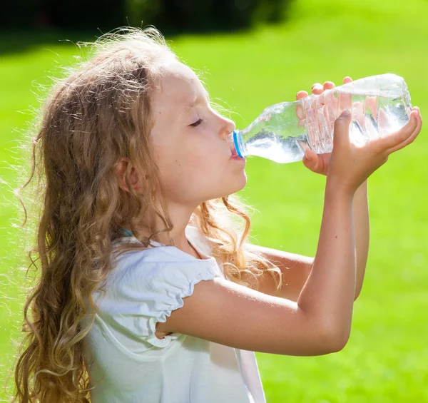 Kids drinking water Stock Photos, Royalty Free Kids drinking water ...