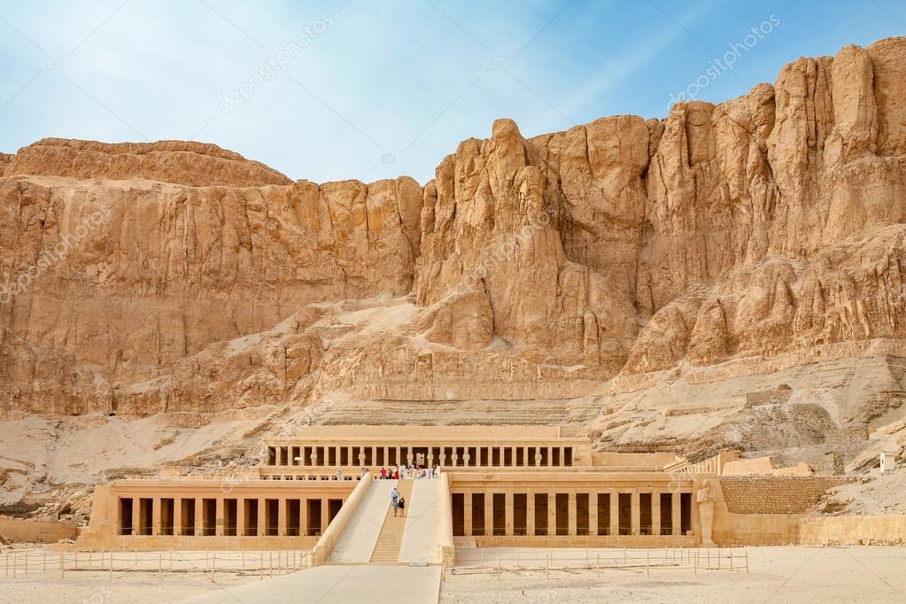 Tempel van Hatsjepsoet. Luxor, Egypte ⬇ Stockfoto, rechtenvrije foto ...