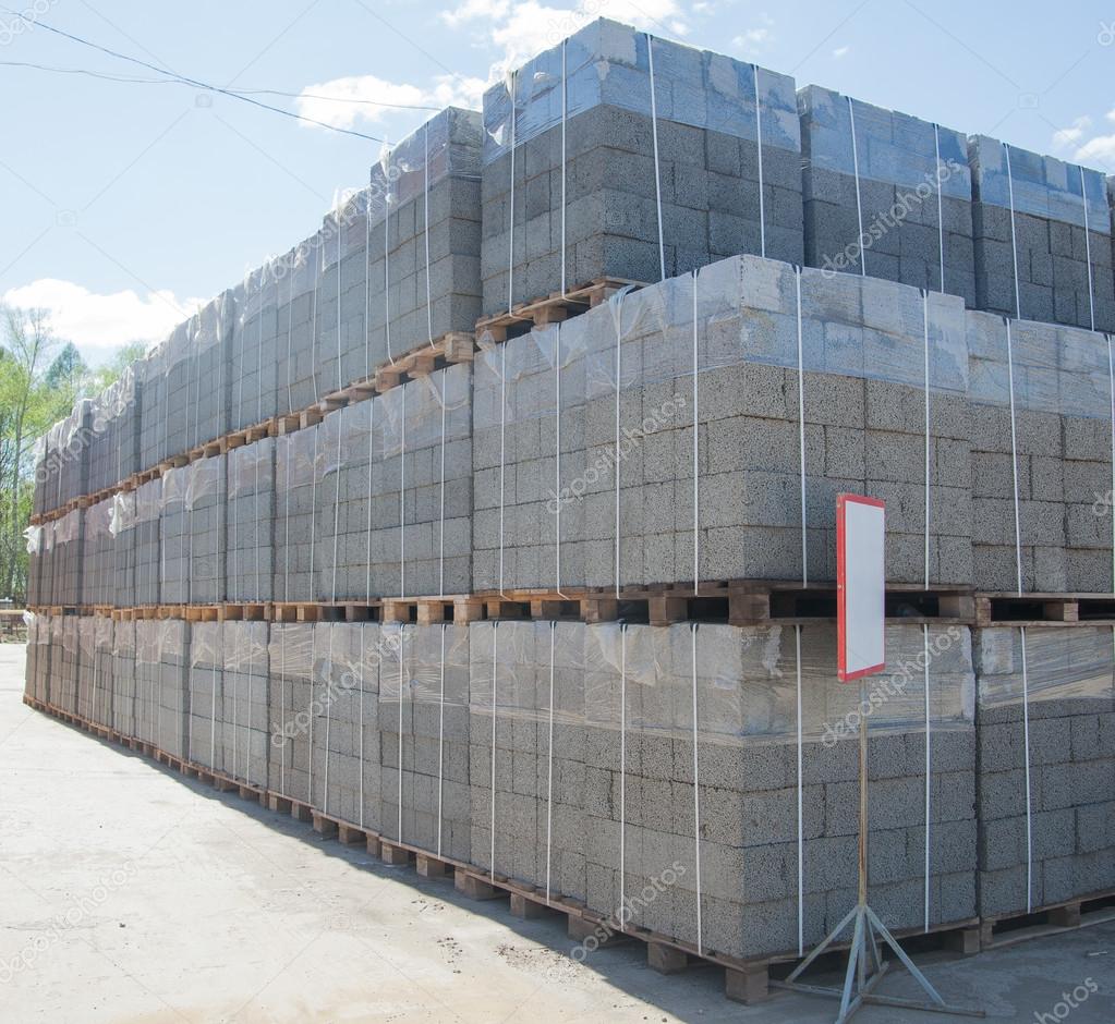 Expanded clay aggregate blocks — Stock Photo © Justaman #72538589