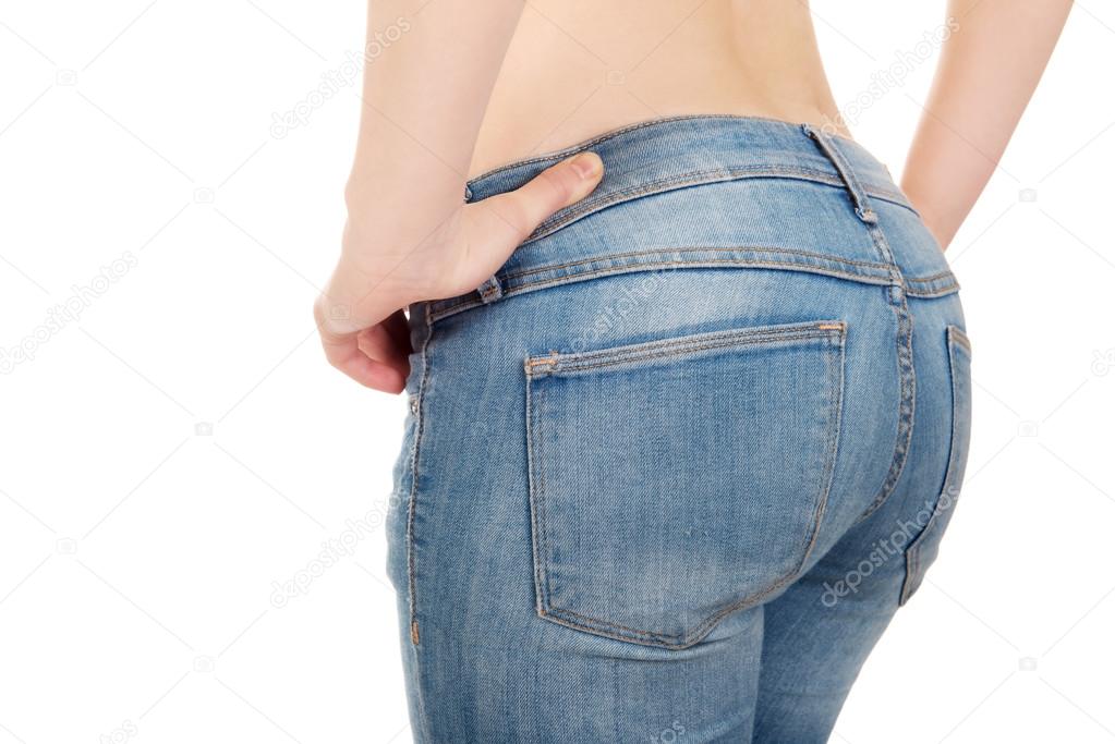 魅力的なジーンズで上半身裸の女性 — ストック写真 © Piotr Marcinski 72659625