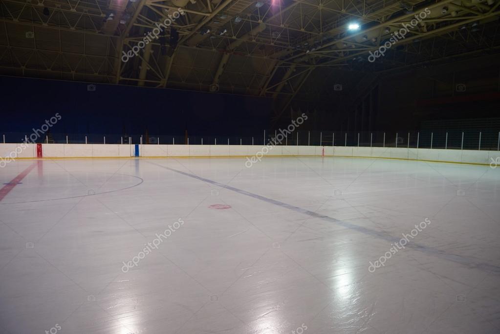 Empty ice rink, hockey arena — Stock Photo © .shock #85066108