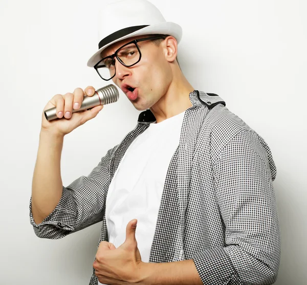 Man singing Stock Photos, Royalty Free Man singing Images | Depositphotos