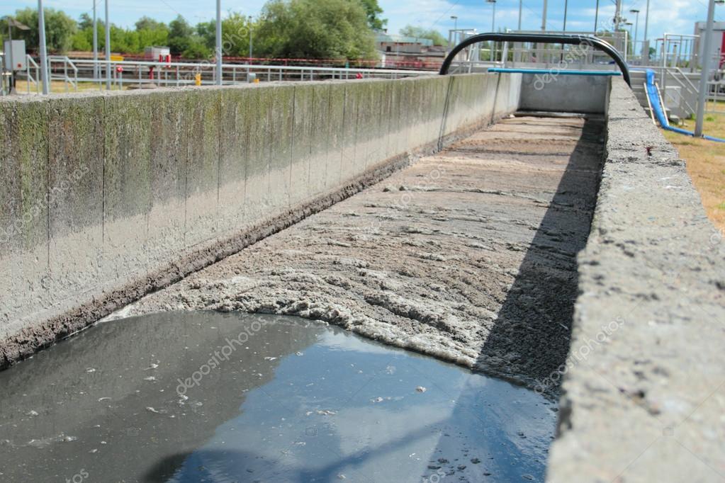 Channel with sewage in treatment plant — Stock Photo © bogdanwankowicz ...