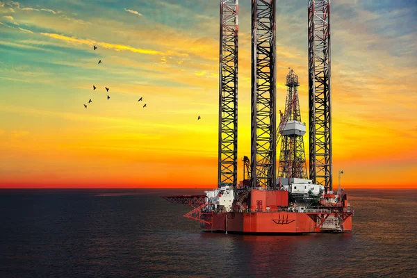 Oil Rig at sea - Stock Image - Everypixel