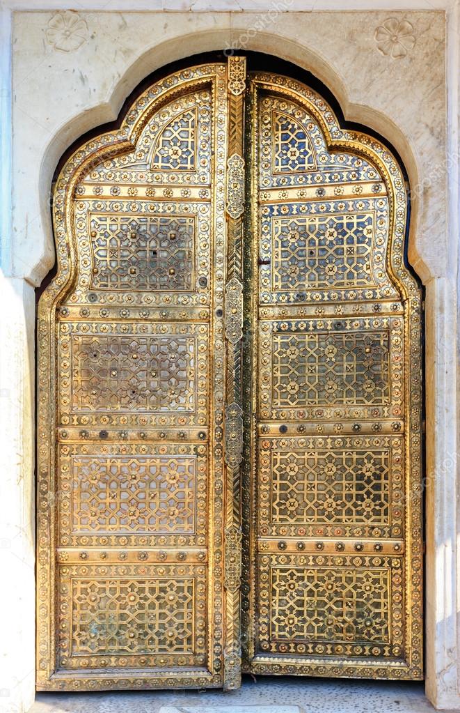 Golden Doors of Hawa Mahal in Jaipur, Rajasthan, India — Stock Photo ...
