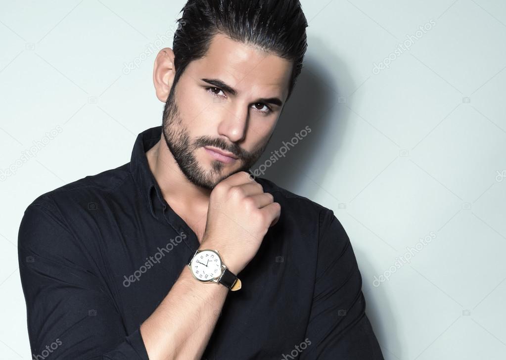 Handsome young man in suit Stock Photo by ©Anetta 90819656